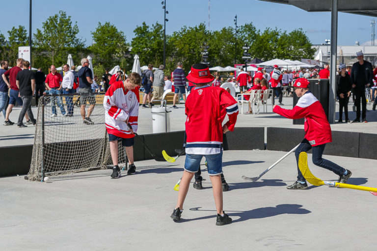 Nu starter salget af enkeltkampsbilletter til Ishockey VM 2025 i Herning – Danmarks Ishockey Union